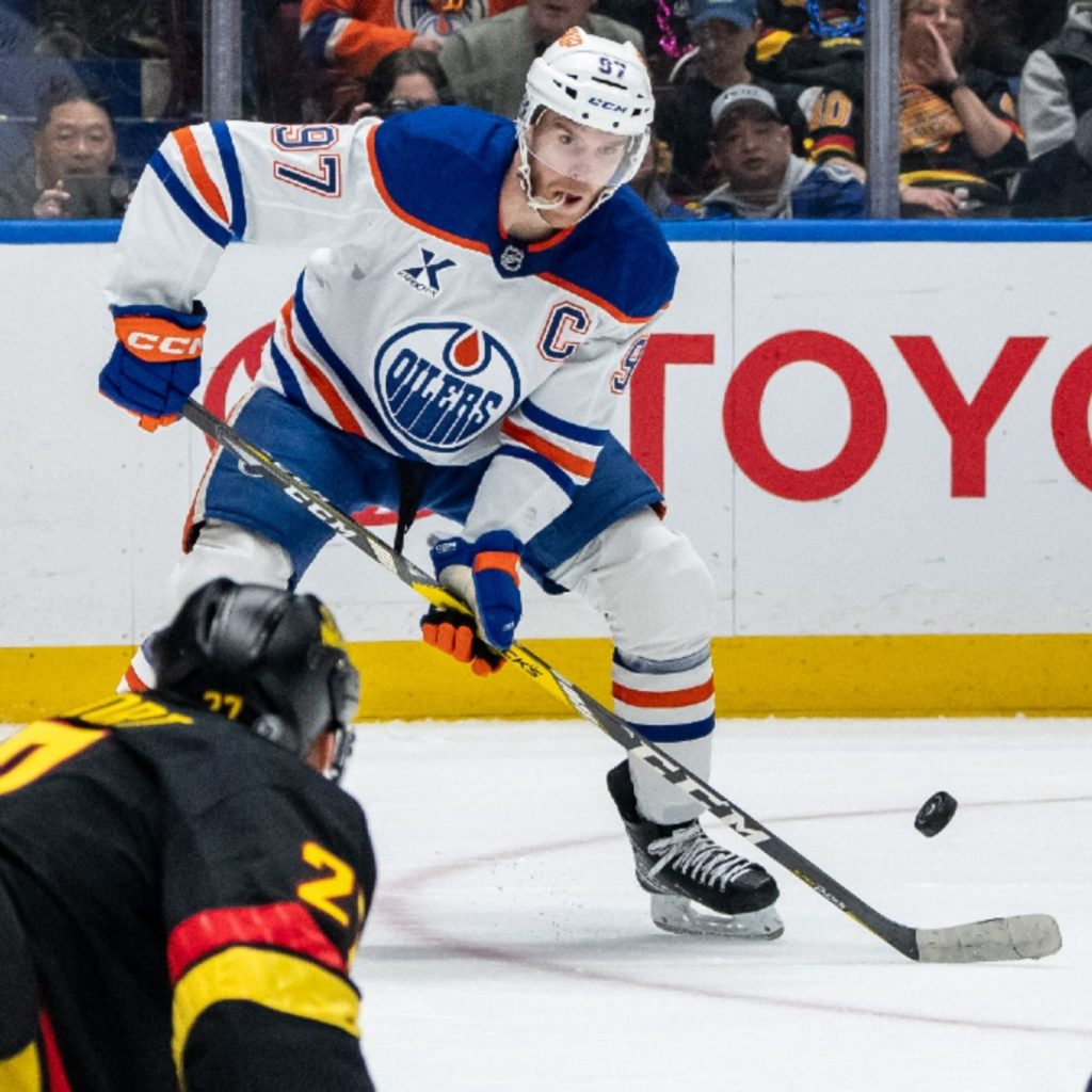 Oilers Respond to McDavid's Suspension with Anna Dua - Seekr