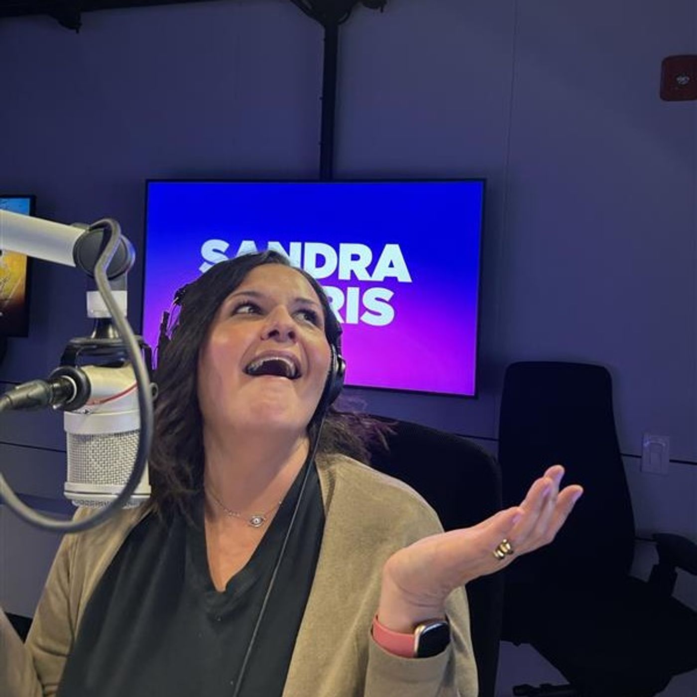 5 Calls Says it All: Sandra's New Trivia Name - Seekr