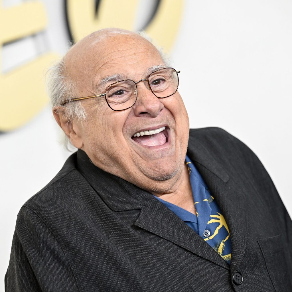 On This Day in KiSSTORY - November 17 - The Little Mermaid, Who Let The Dogs Out?, Celebrity ...